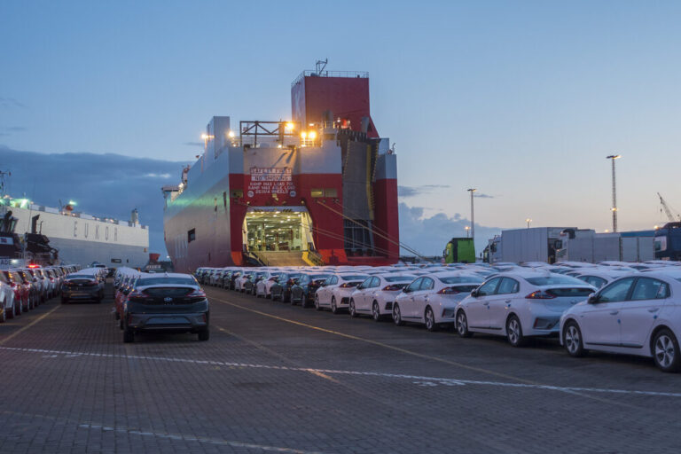 How Do Cars Get Shipped Overseas? – Complete Guide – Shipvehicles.com
